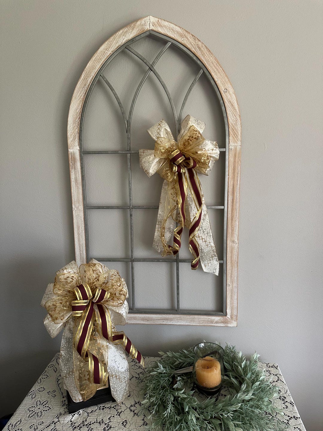 Cascading Matching Elegant Gold and Silver Ribbon Christmas Bows ...