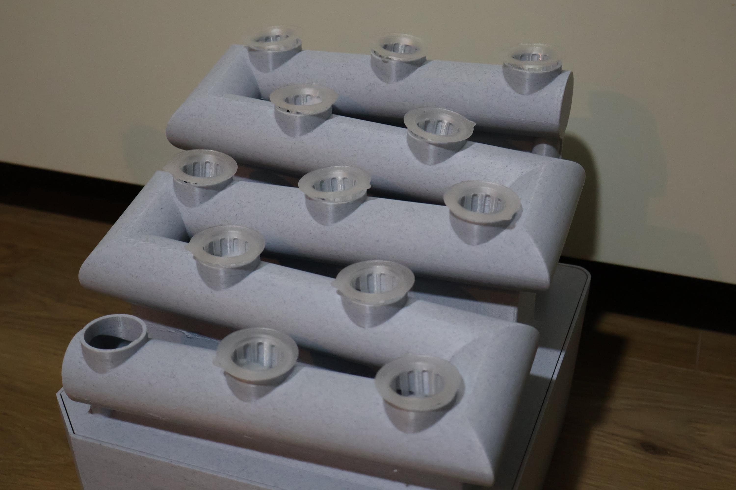 Terrace Desktop Hydroponics. 3D Printed, 12 Net Pot, USB-A Water Pump ...