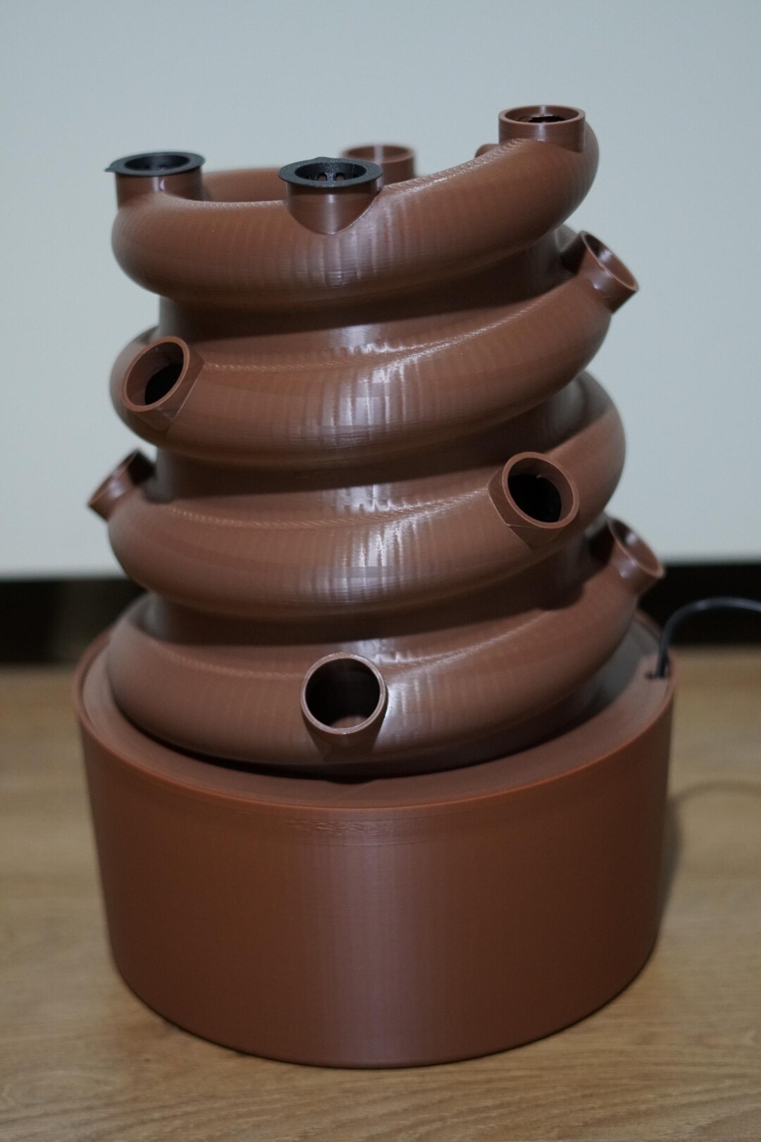 Desktop Hydroponics. 3D Printed, 12 Net Pot, USB-A Water Pump Included ...
