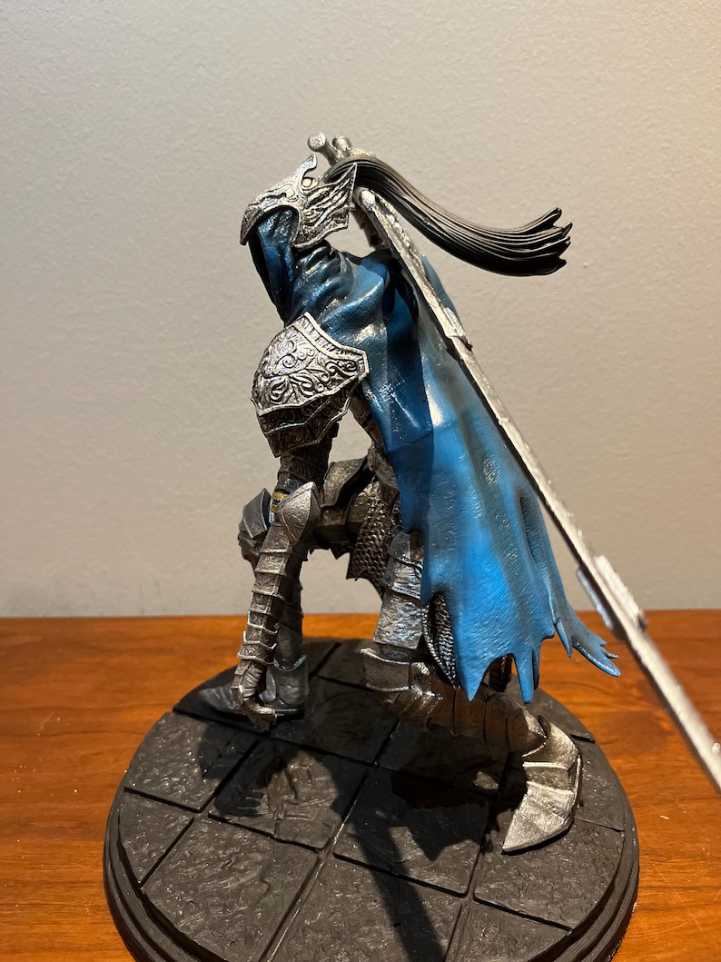 Artorias the Abysswalker Figure Statue - Etsy
