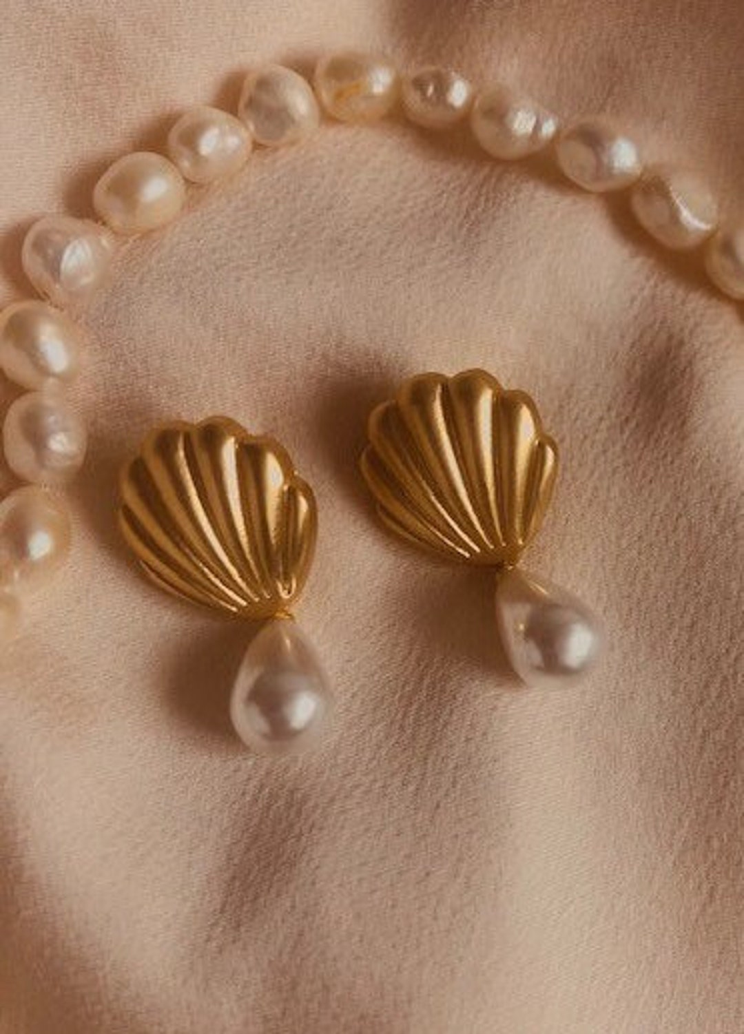 Earrings Pearl Gold Shell Vintage Oldmoney Chic - Etsy