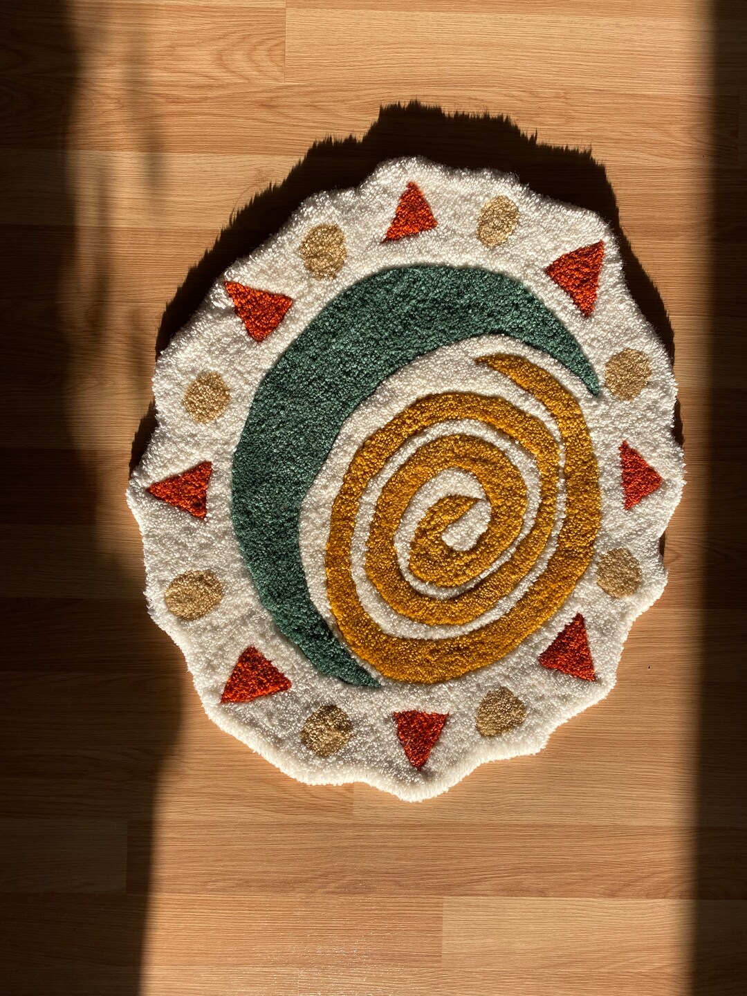 Sun&moon TUFTED RUG L Handmade Tufted Rug Unique Decor - Etsy