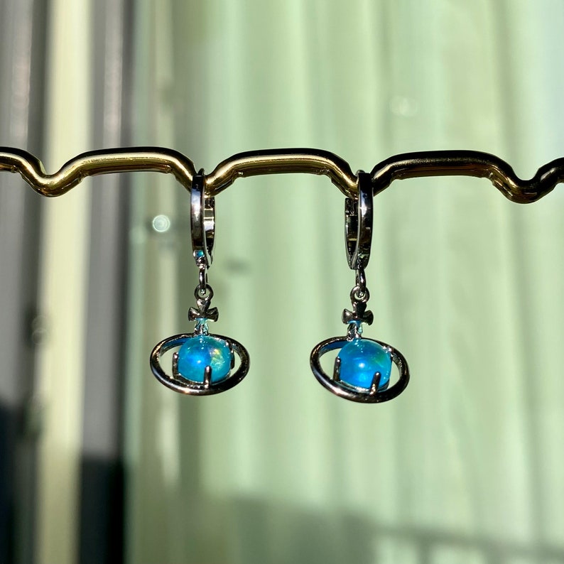 Silver Blue Quartz Planet Huggie Hoop Earrings, Saturn, Gift for Her - Etsy