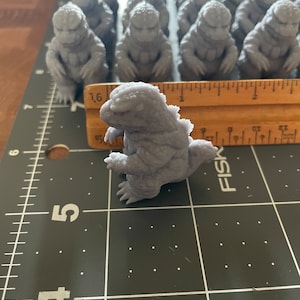 Mini Figure Godzilla Kaiju - Etsy