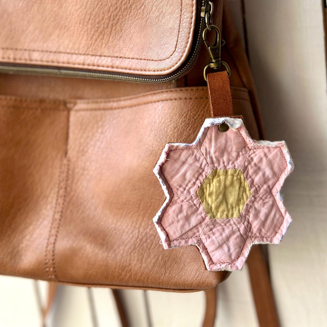 Vintage Flower Quilt Keychain, Flower Keychain, Keychain Charm, Vintage ...