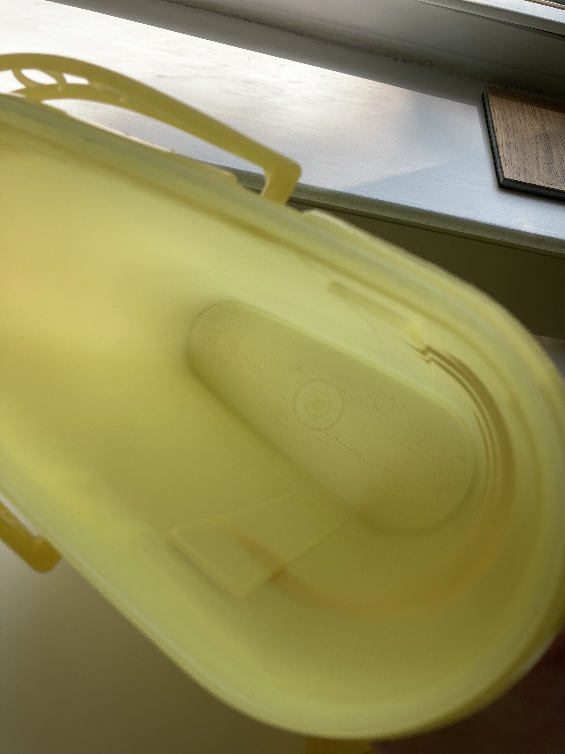 Tupperware Vintage Beverage Buddy Yellow - Etsy