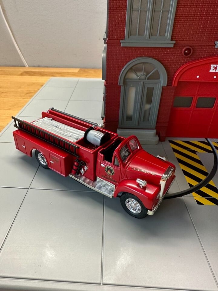 MTH Rail King OPERATING FIREHOUSE # 30-9157 O Scale - Etsy