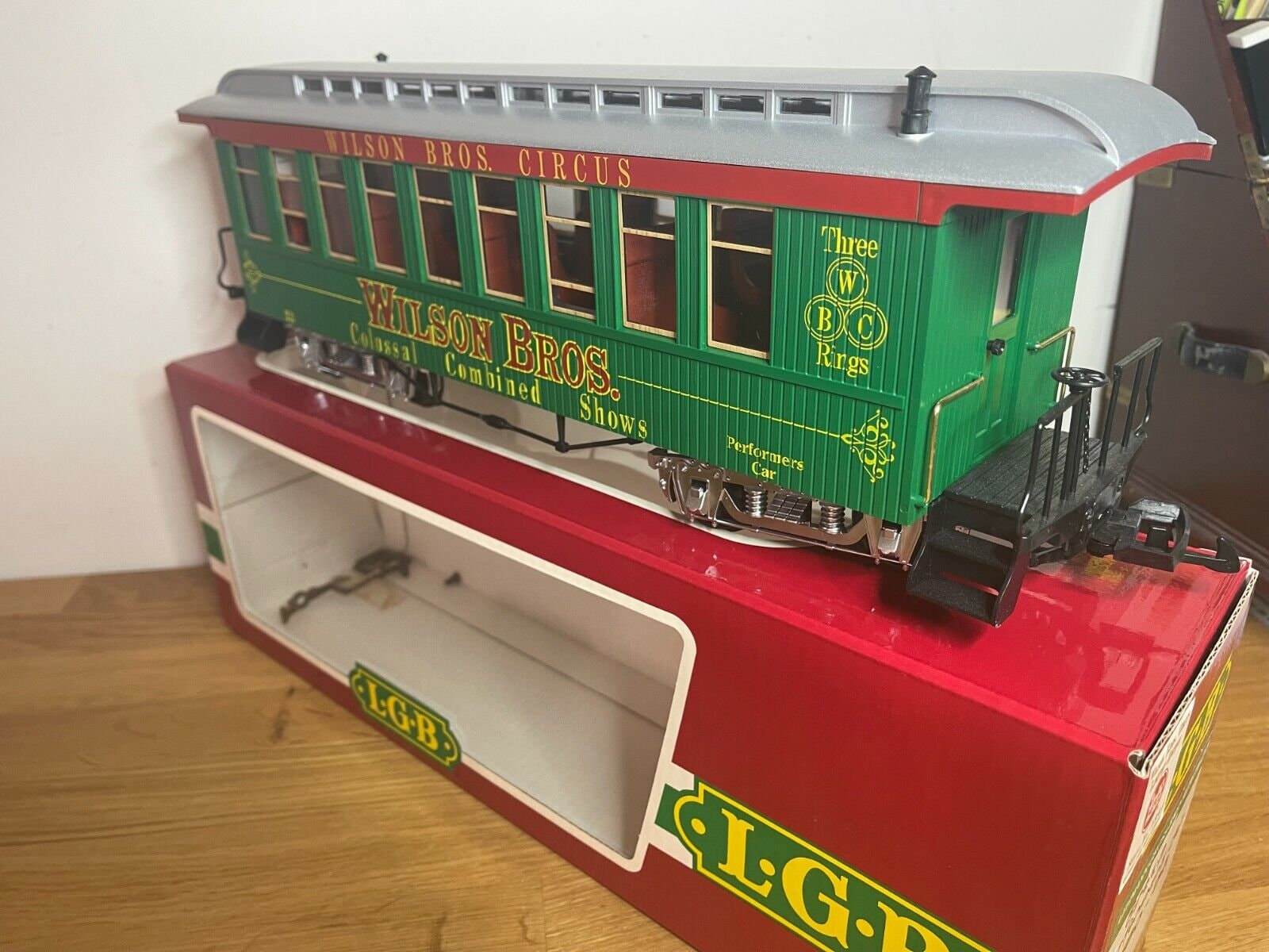 LGB 3180-DG Vintage Wilson Bros. CIRCUS #53 Passenger Car G Gauge W ...