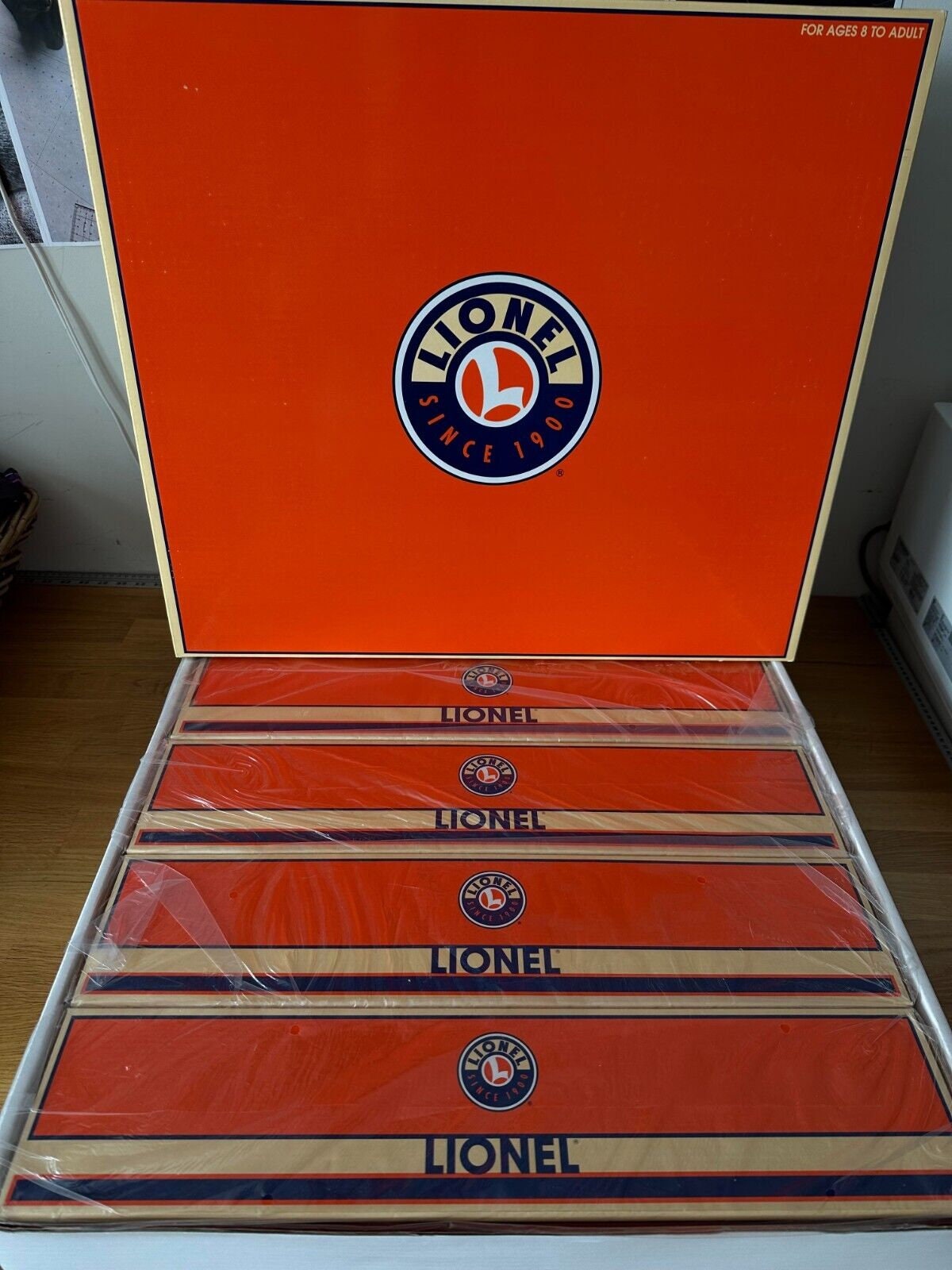 LIONEL 39129 Santa Fe Hi-level SUPERLINER Aluminum PASSENGER 4 Cars New ...