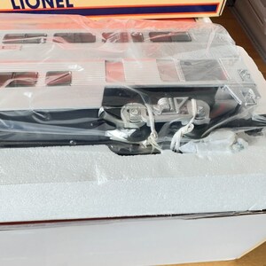 LIONEL 39129 Santa Fe Hi-level SUPERLINER Aluminum PASSENGER 4 Cars New ...