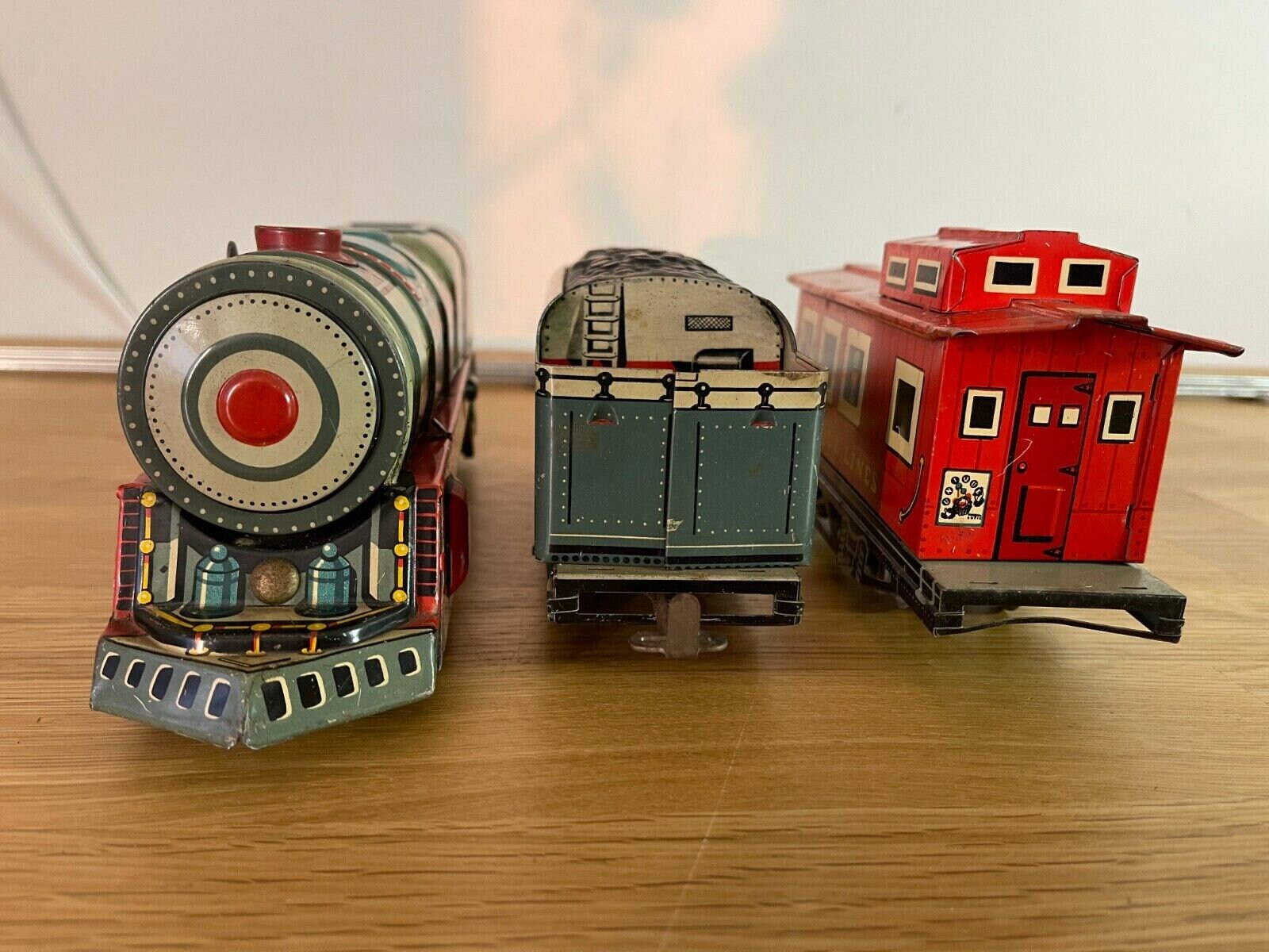 UNIQUE Vintage 1950'S Art LOCOMOTIVE MECHANICAL #742 Train Set and 2 ...