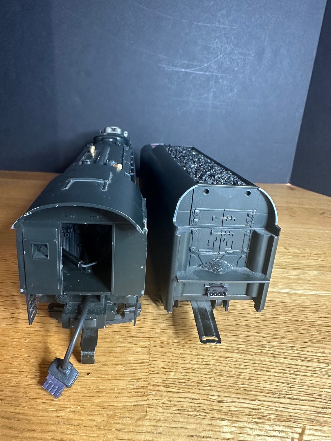 LIONEL Vintage PENNSYLVANIA 18010 6-8-6 Steam LOCOMOTIVE With 16 Wheels ...