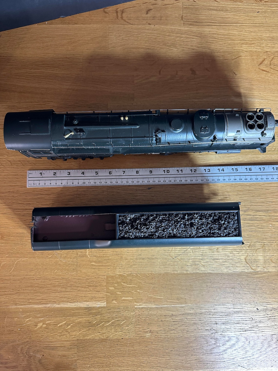 LIONEL Vintage PENNSYLVANIA 18010 6-8-6 Steam LOCOMOTIVE With 16 Wheels ...
