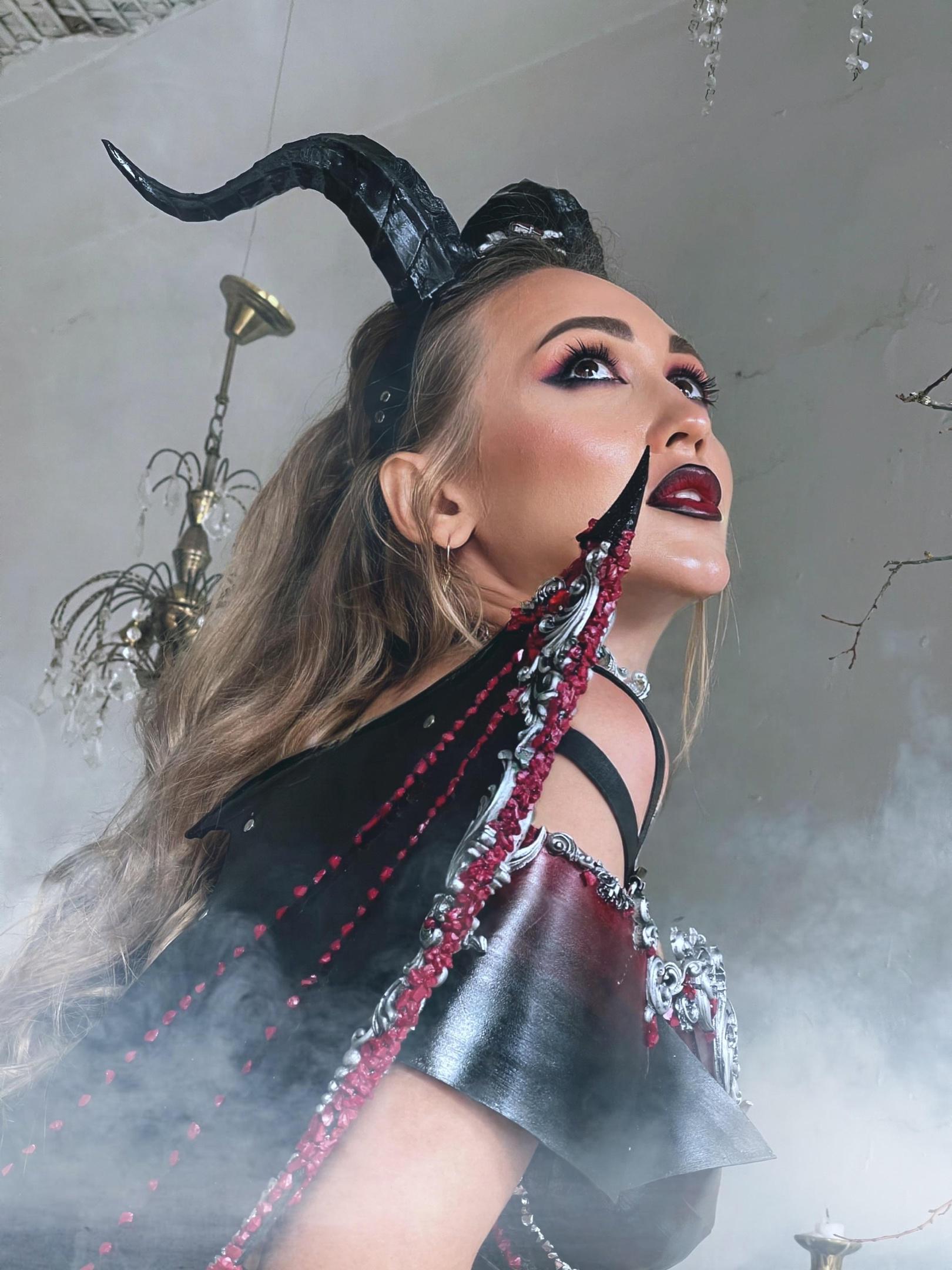 Royal Set Made of Genuine Leather, Fantasy Demon Set , Baroque Corset ...