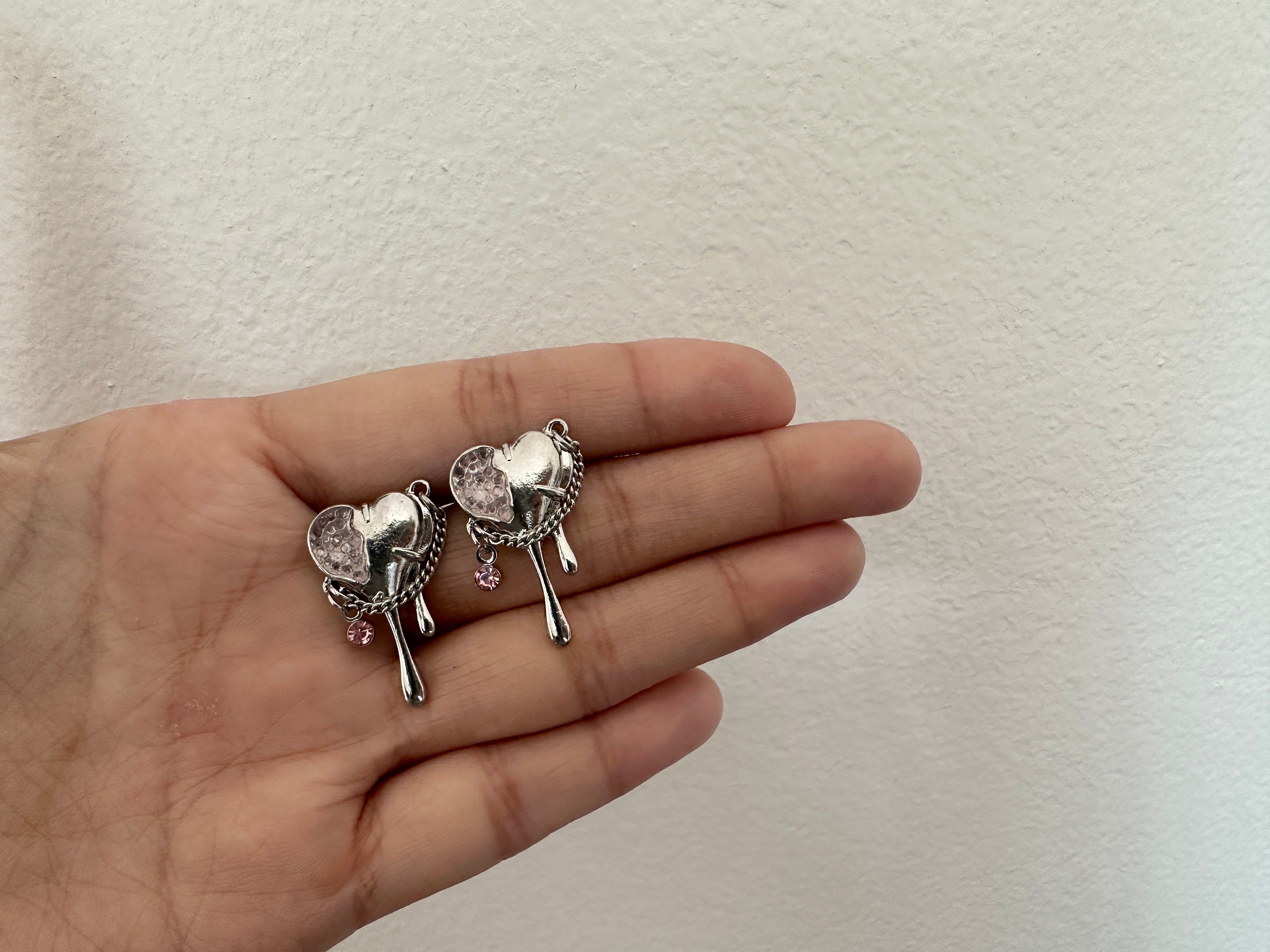 Y2K Melting Heart Stud Earrings, 925S Punk Earrings, Pink Heart ...
