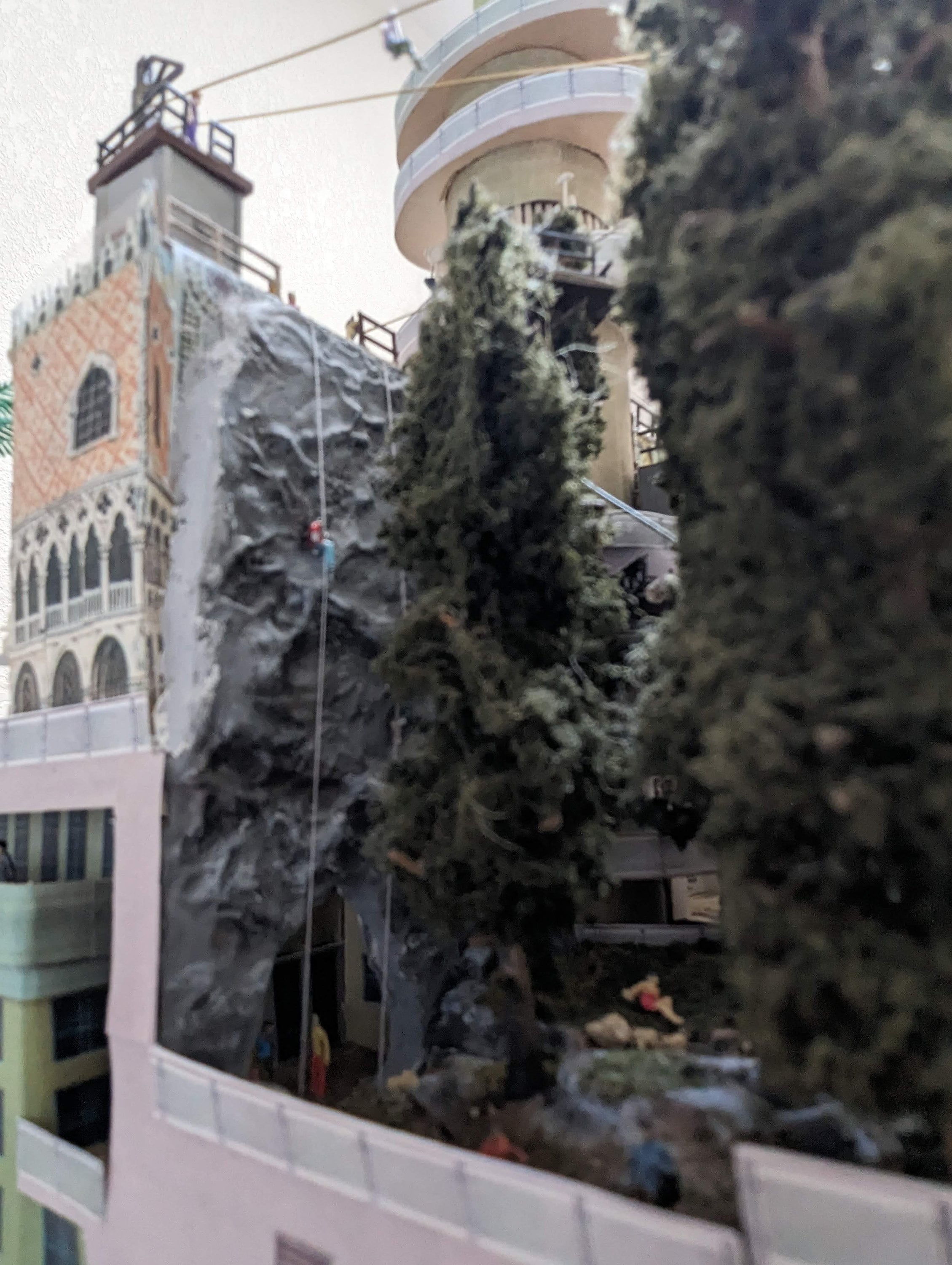 Super Detailed Concept Skyscraper Handcrafted Custom Model. N-scale (1: ...