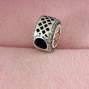 2023 Exclusive Pandora Charm Princess Moana Double Sided Floral Bead ...