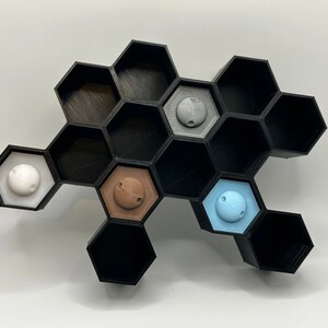 Honeycomb Wall Key Chain Holder 3 Keychains Included Modern Décor - Etsy