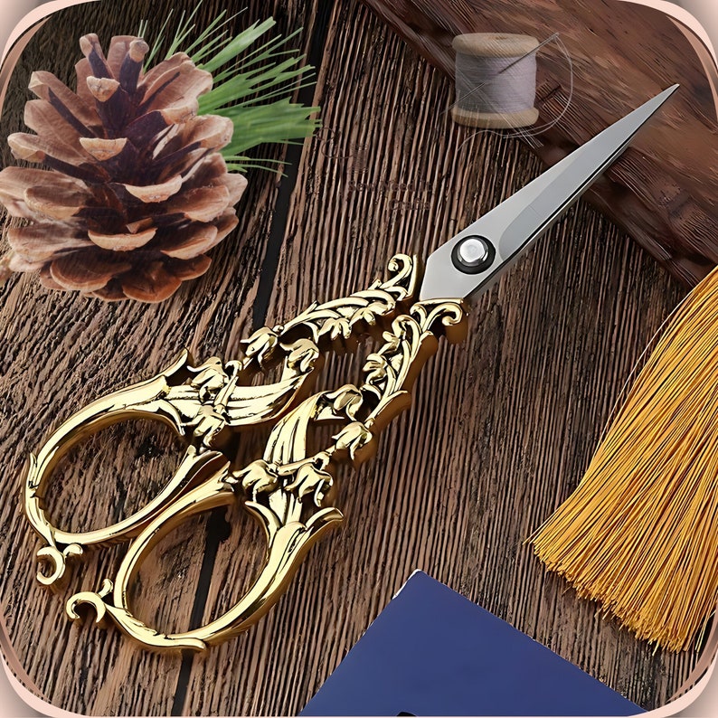 Elegant Metal Engraved Tulip Garden Design Antique Vintage Style ...