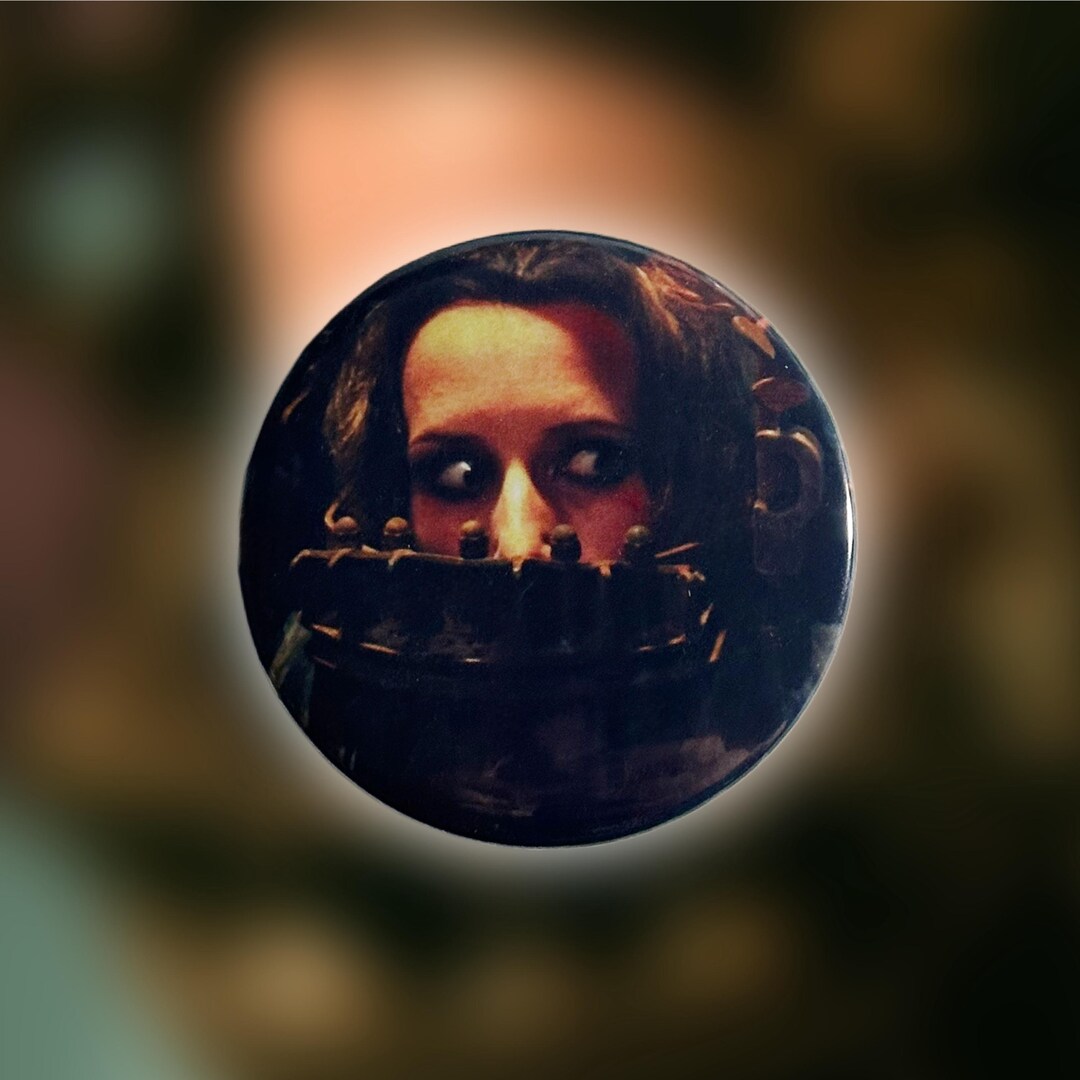 Amanda Horror Big Button - Etsy