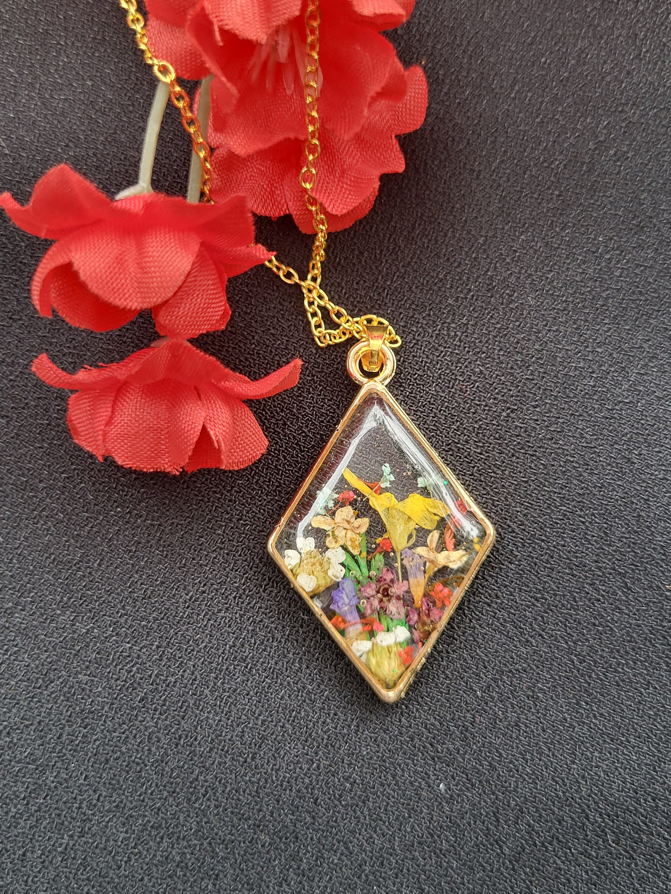 Dried Wildflower, Handmade, Resin Pendant, Geometric Shape, Great Gift ...