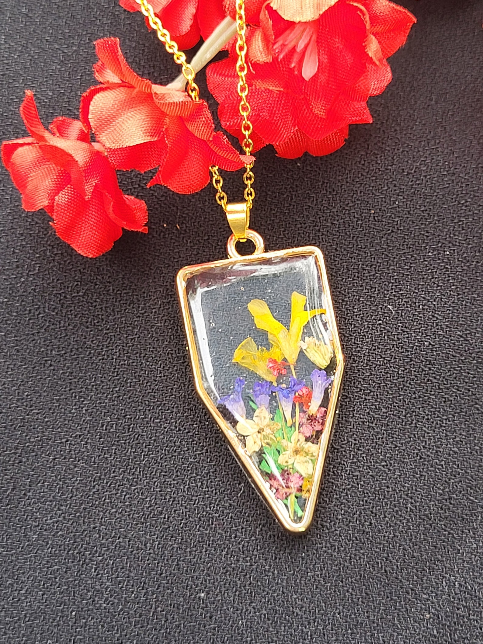 Dried Wildflower, Handmade, Resin Pendant, Geometric Shape, Great Gift ...