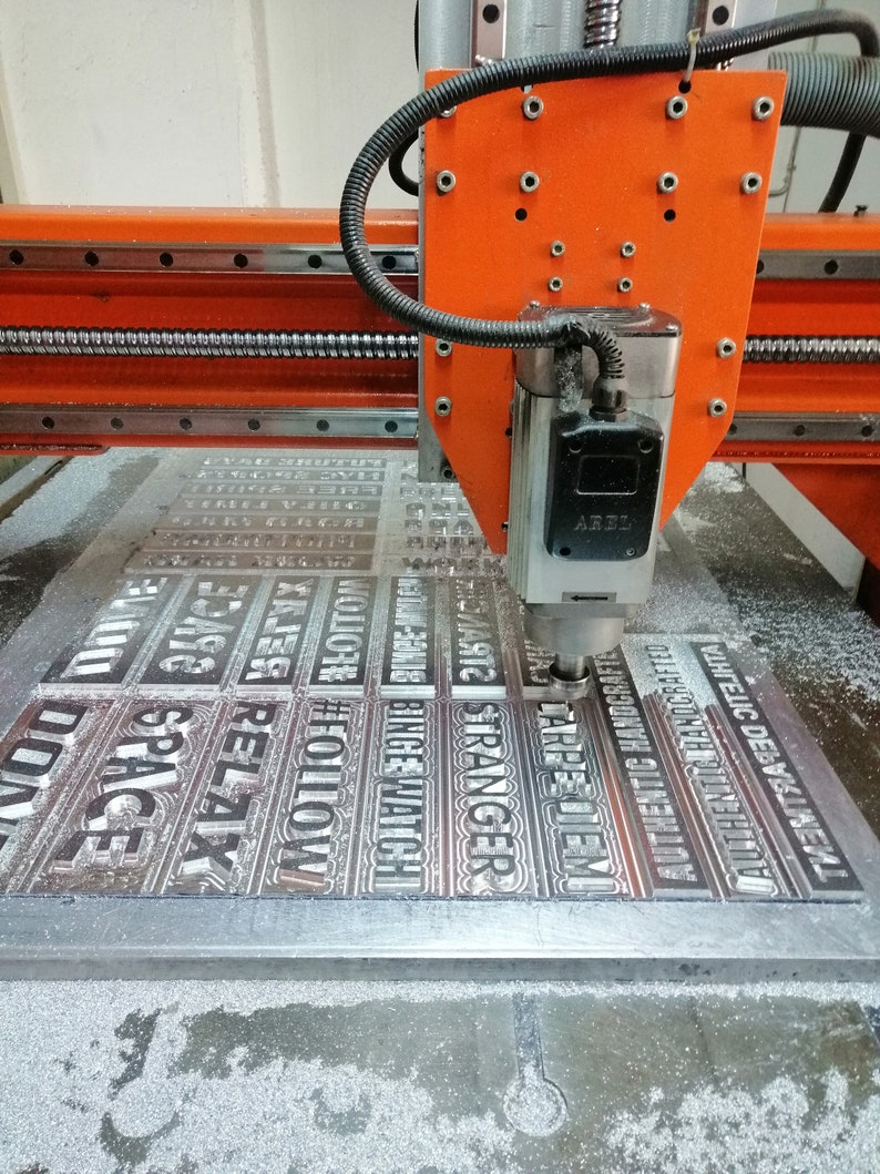 Aluminum Mold... Embossing Work With Press Machine for Fabric Textile ...