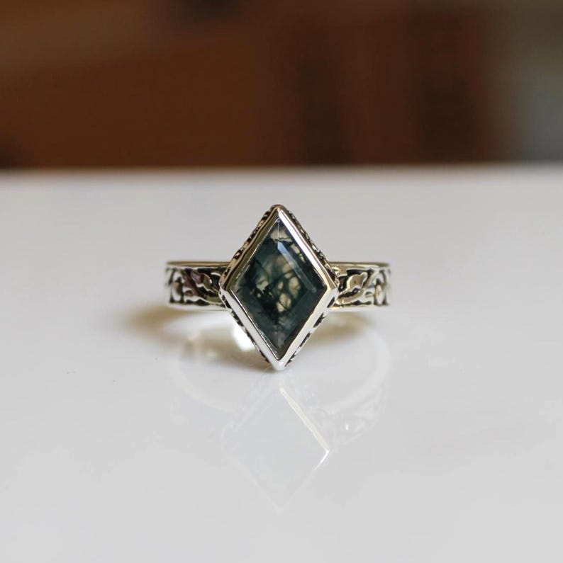 Art Deco Rhombus Garnet Ring, Kite Garnet Vintage Silver Ring, Gift for ...