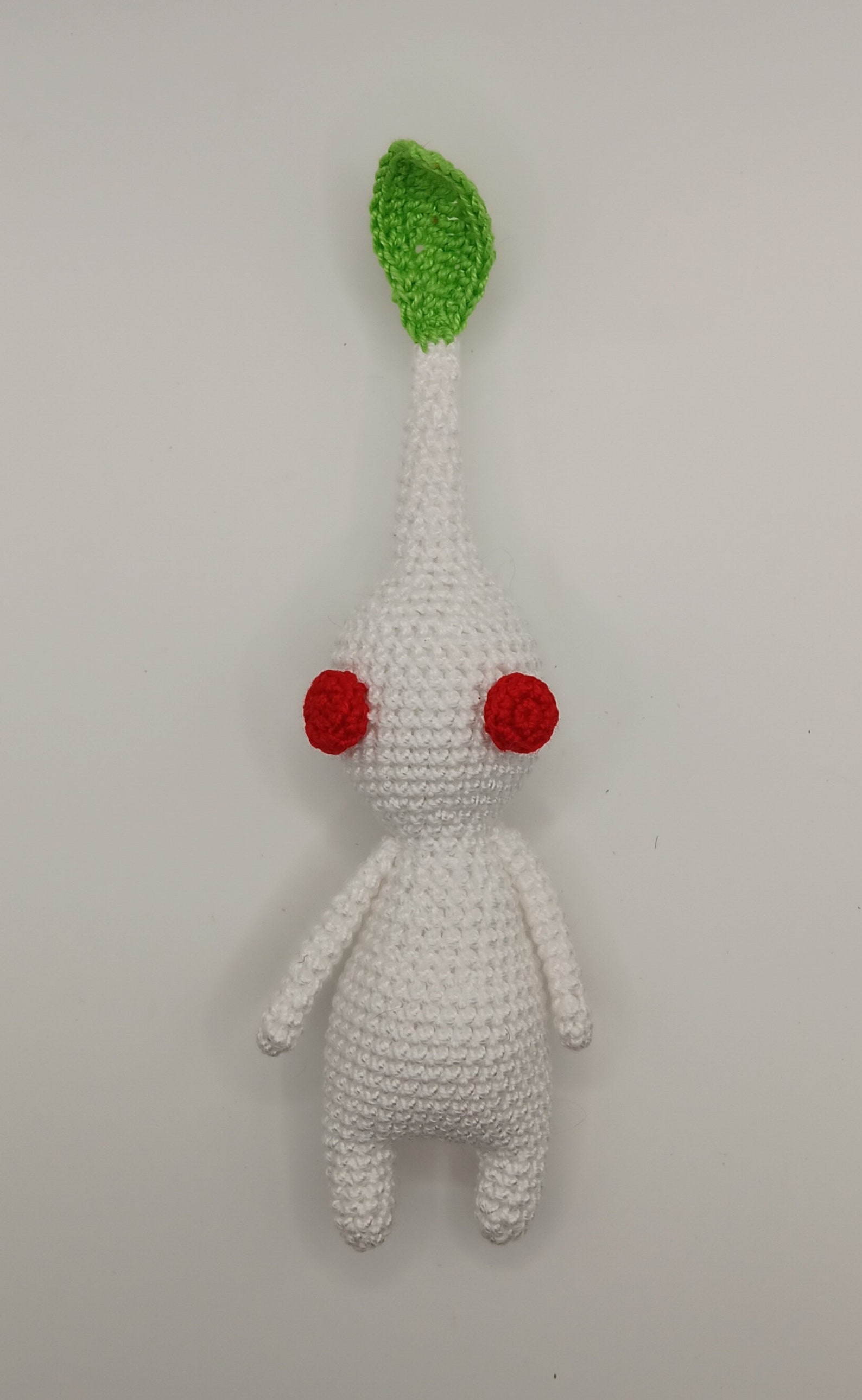PDF DIGITAL FILE Pikmin White With Flower and Leaf Crochet Amigurumi ...
