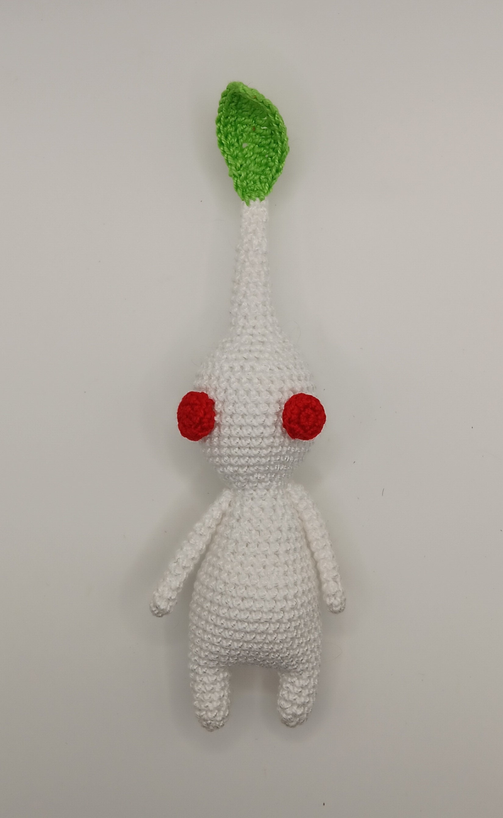 PDF DIGITAL FILE Pikmin White With Flower and Leaf Crochet Amigurumi ...