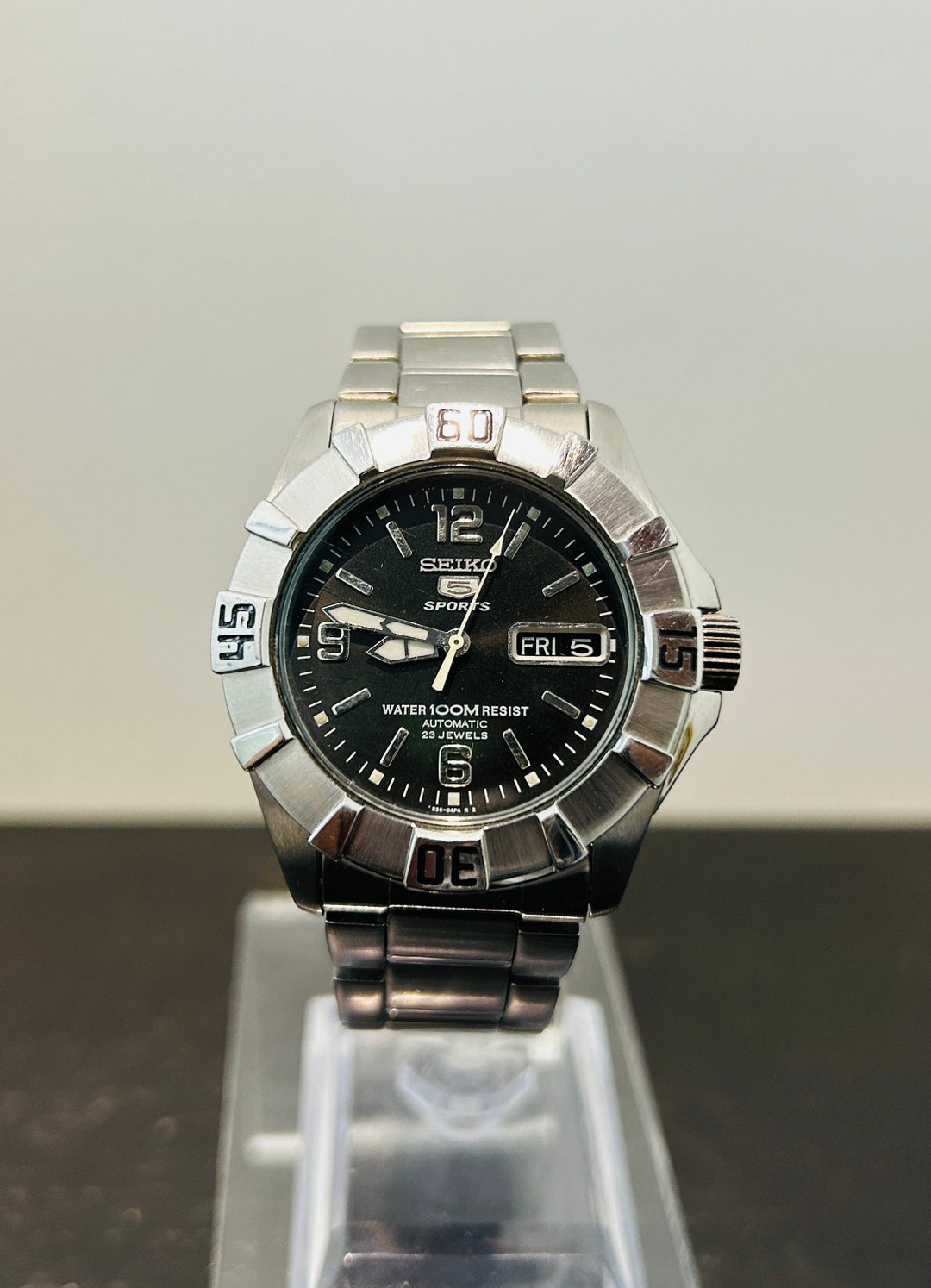 Vintage Black Cardinal Watch - Etsy UK