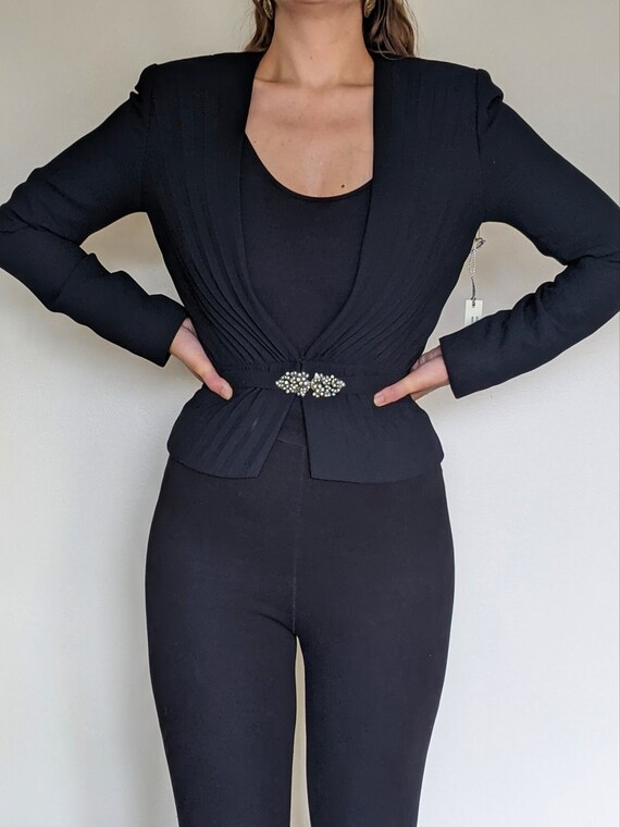 1980s Vintage Kay Unger Cropped Power Suit Jacket wit… - Gem