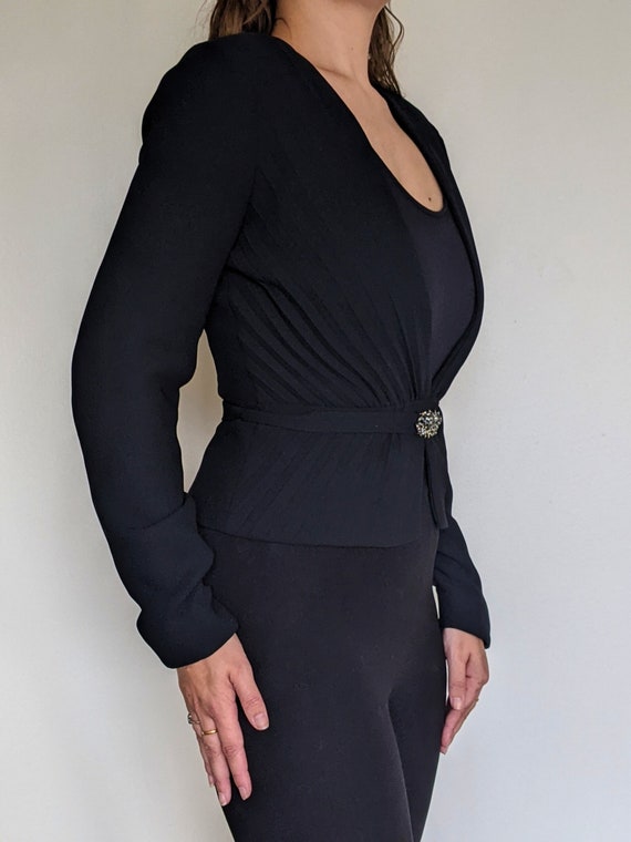 1980s Vintage Kay Unger Cropped Power Suit Jacket wit… - Gem