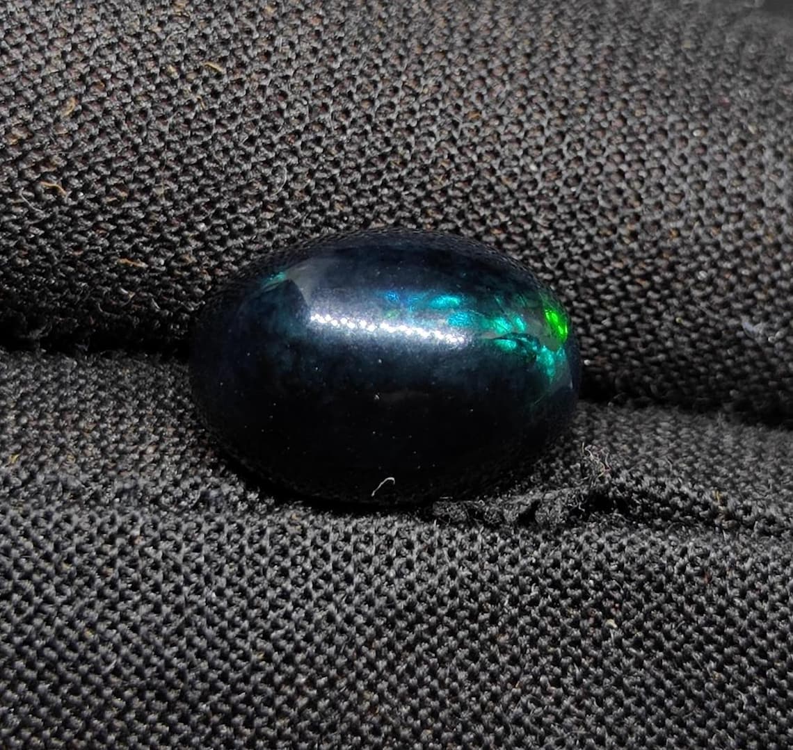 Natural Black Ethiopian Opal, Multi Fire Oval Cabochon, 2.75 Ct (13x9x6 ...