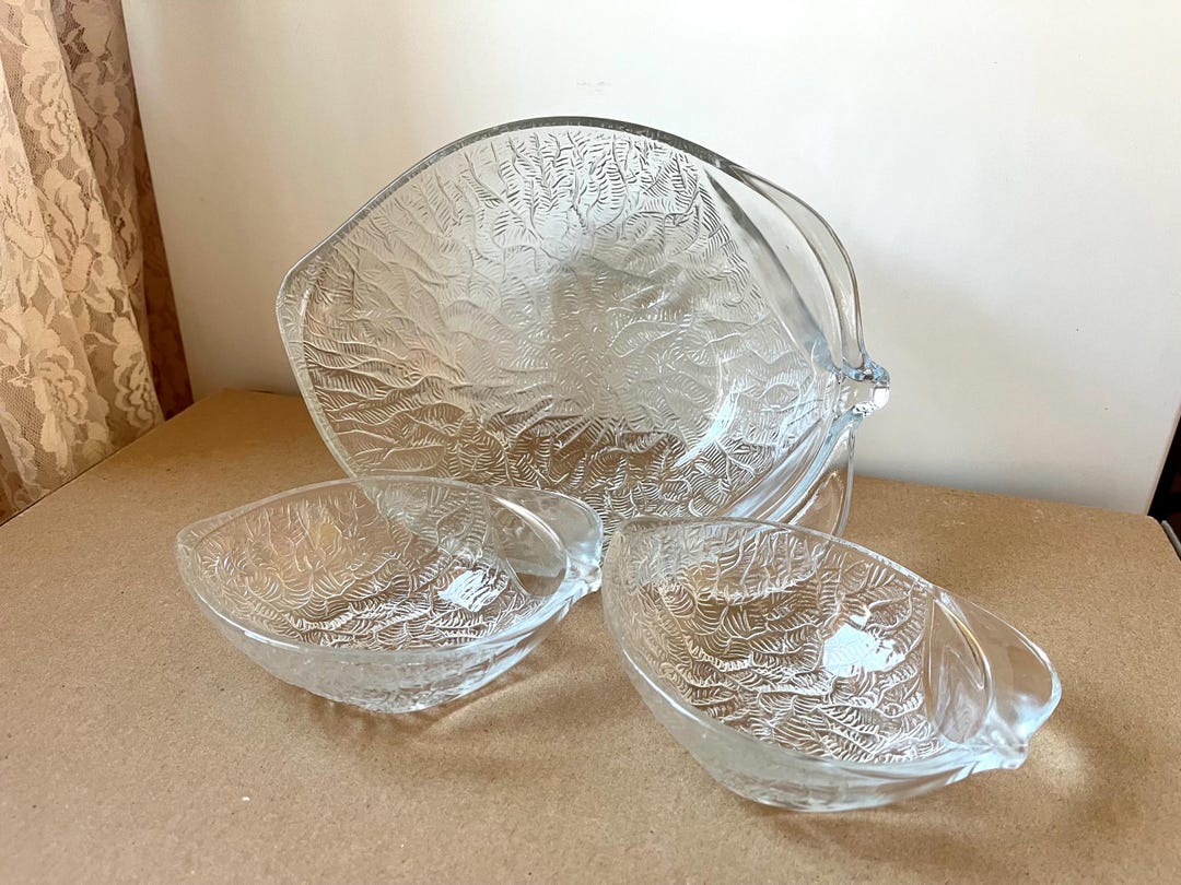 Vintage Soviet Glass Bowl Set of 3 | Clear Pressed Glass With Leaf ...
