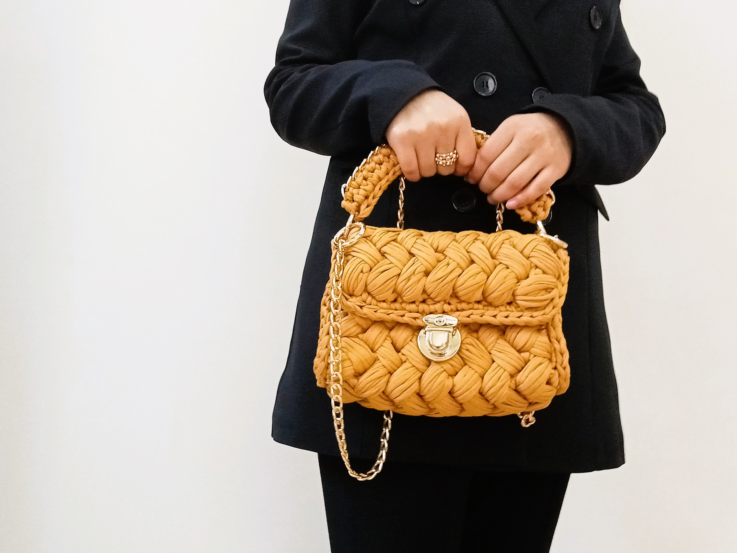 Crochet Handmade Capri Luxury Shoulder Bag, Hand Woven Bag, Crossbody ...