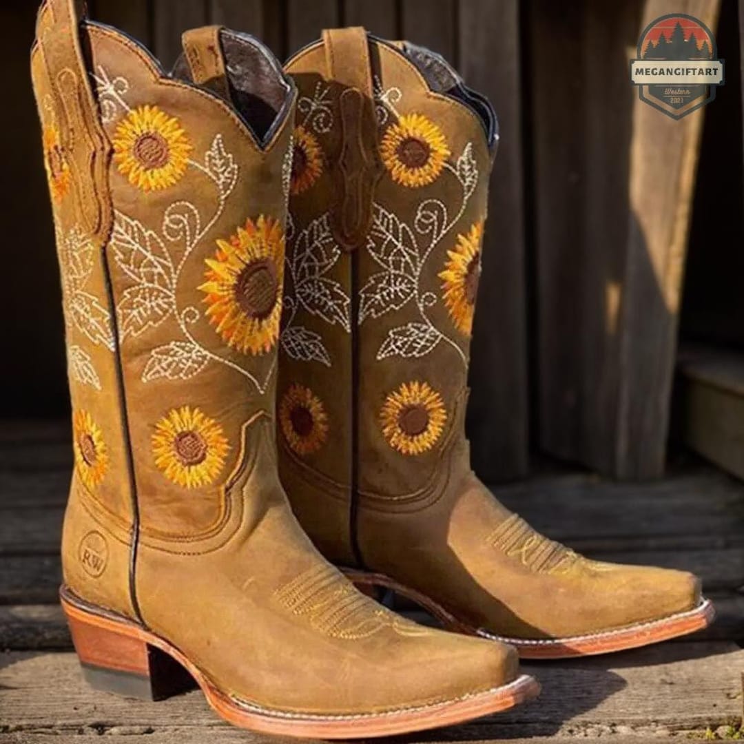 Botas bordadas de color marrón café con tubo alto y boca en V profunda ...