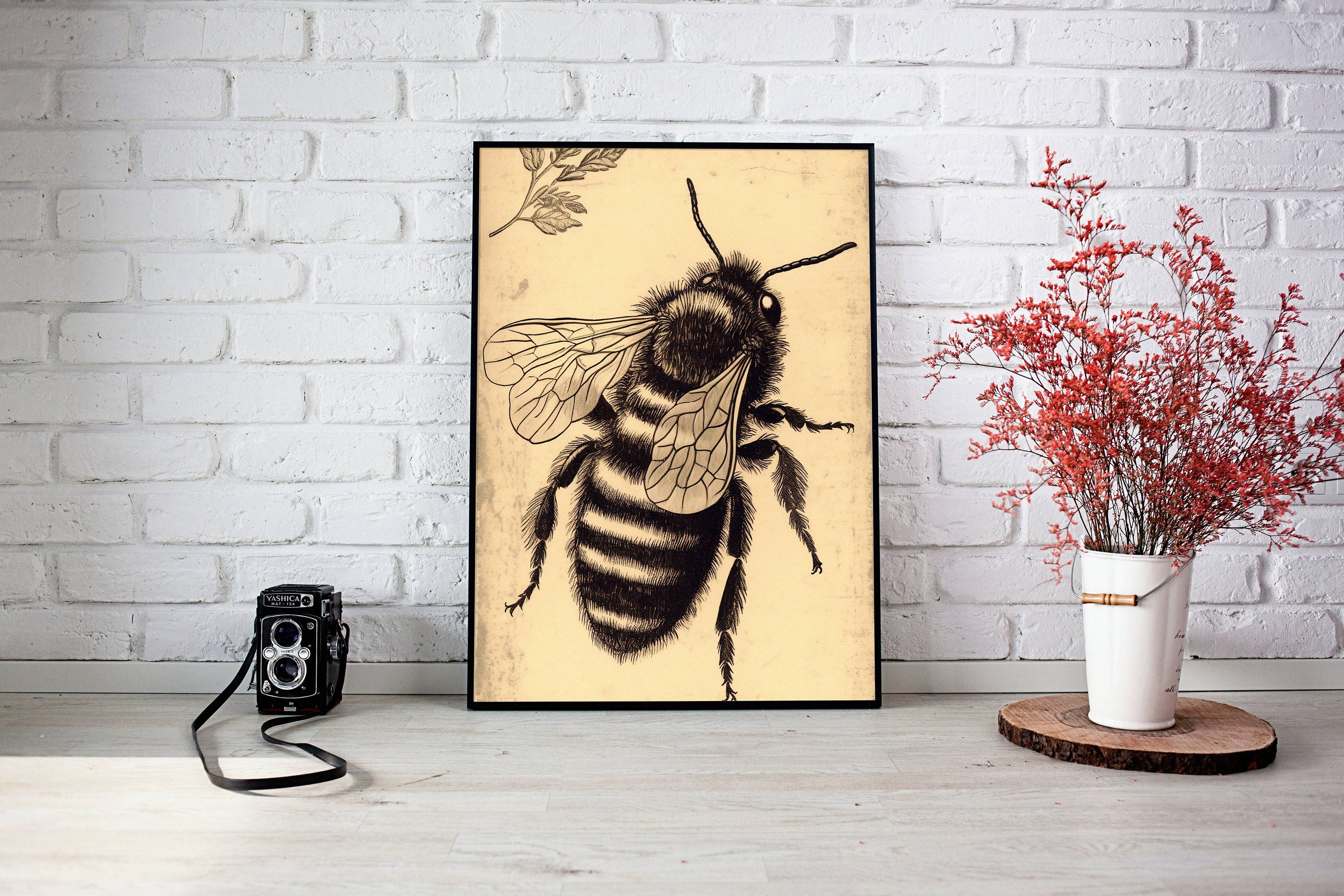 Bumble Bee Wall Art, Vintage Bee Sketch, Printable Bumble Bee ...