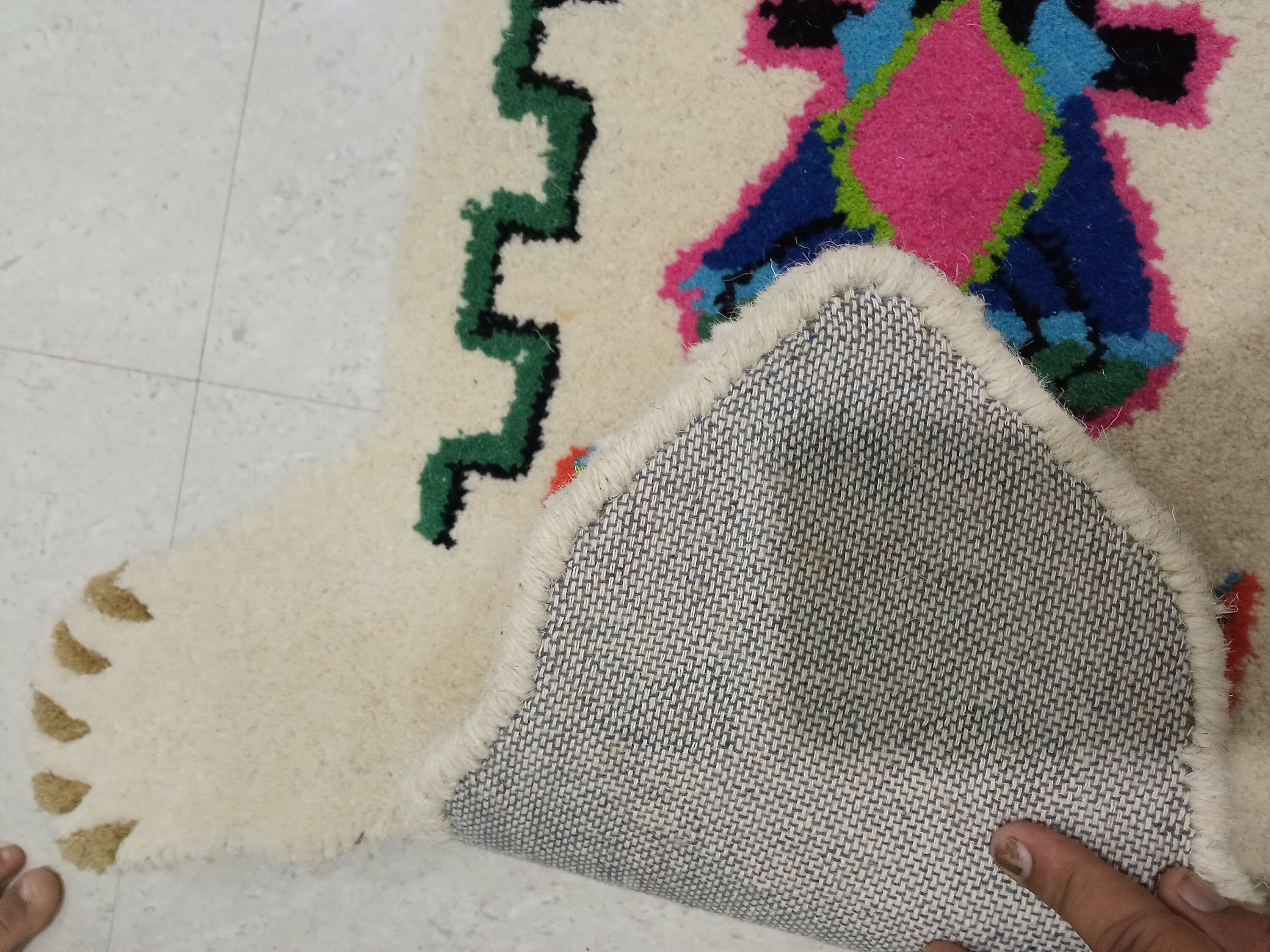 Bear Hug Rugs: Hand-tufted Wilderness wild Bear Rugs Nature-inspired ...