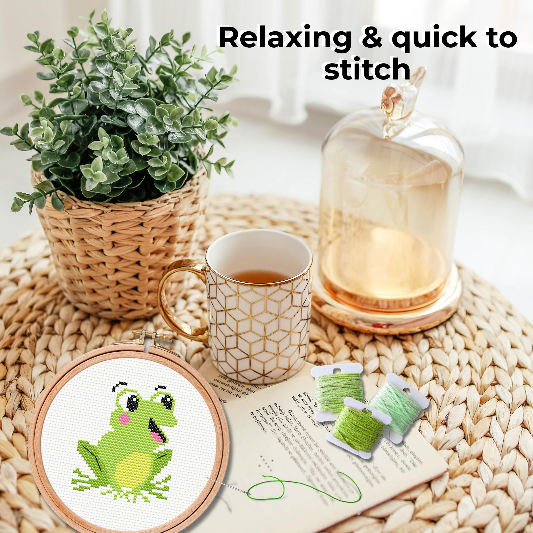 Easy Frog Cross Stitch Pattern – Curious Frog – Beginner Friendly Small ...