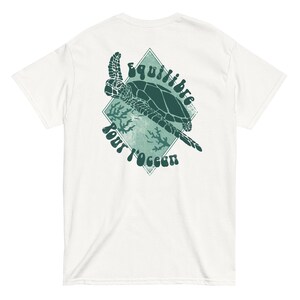 Beach T-shirt With Turtle for Surfer in Green, Save the Ocean Tee ...
