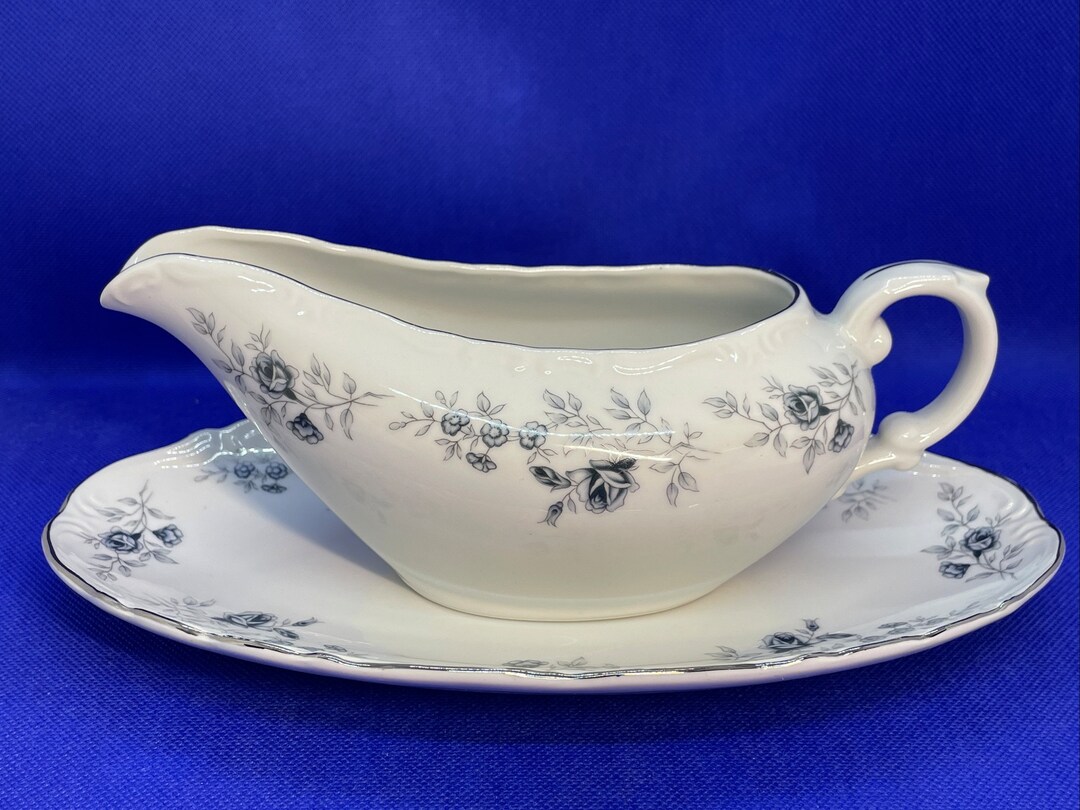 Baroque Bleu by Daniele Gravy Boat Under Plate Fine Bone China Japan ...