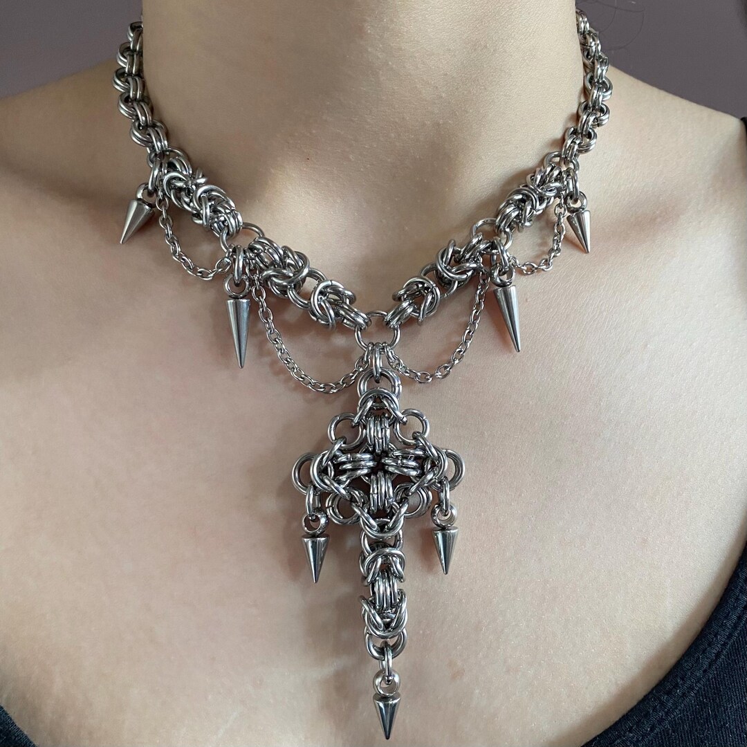 CHAINED CHRIST / Gothic Alternative Grunge Victorian Vampire Stainless ...