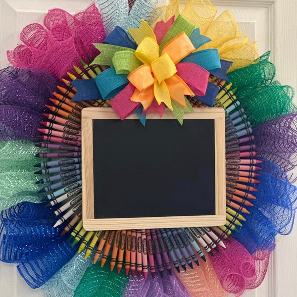 Crayon Wreath - Etsy