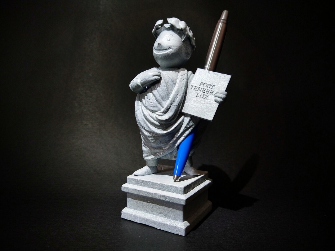 Fallout Vault Boy Statue Pen Holder Vault Tec University Figurine 3D ...