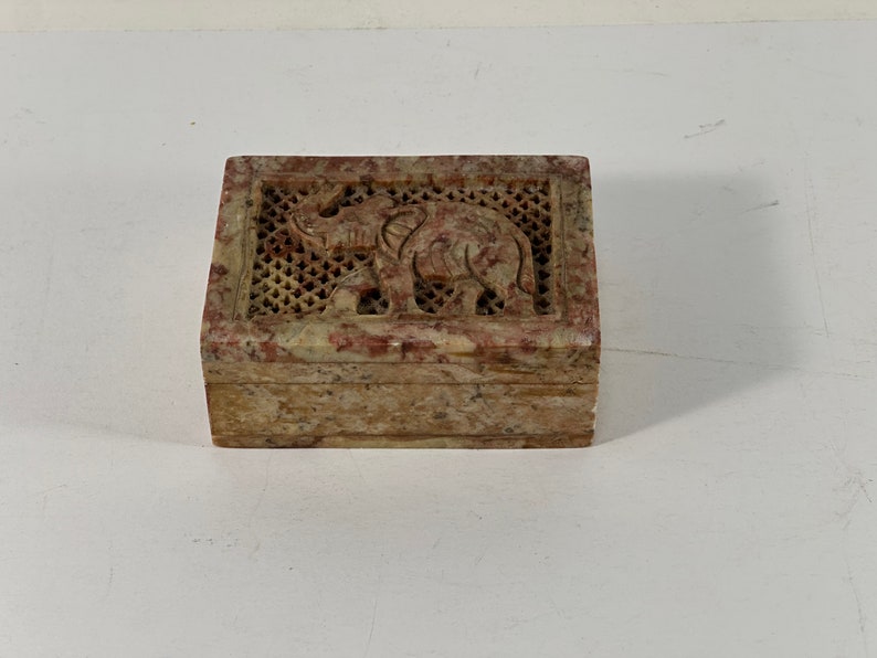 Hand Carved Soapstone Elephant Jewelry/trinket Box - Etsy