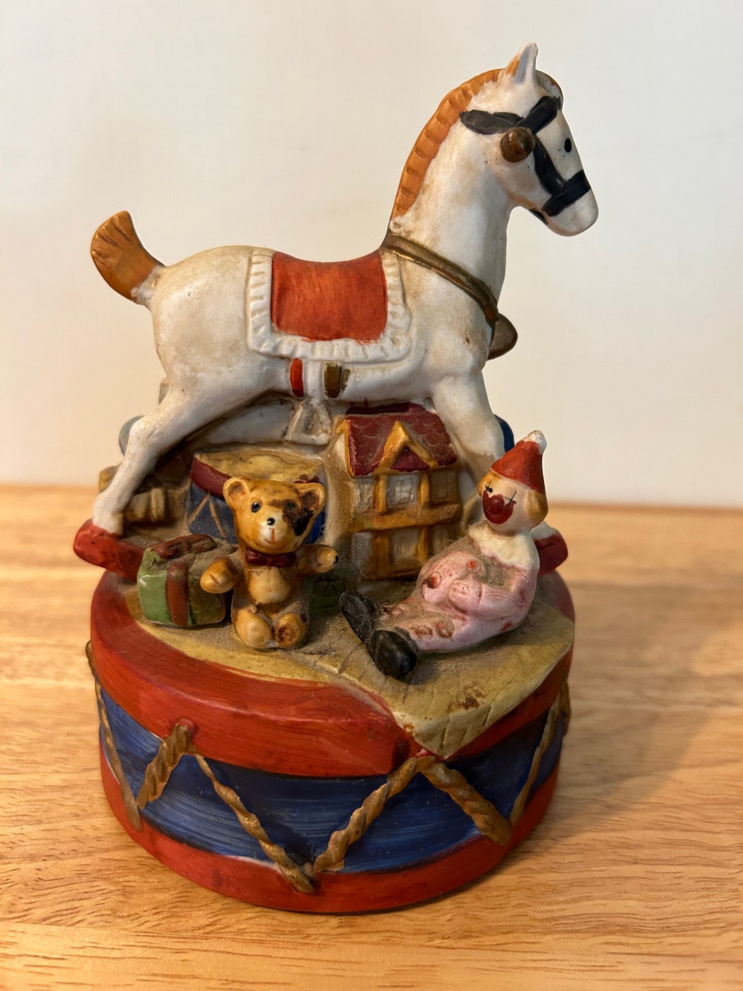 Vintage 1979 Music Box Toyland Song Rocking Horse Toys Teddy Bear Drum ...