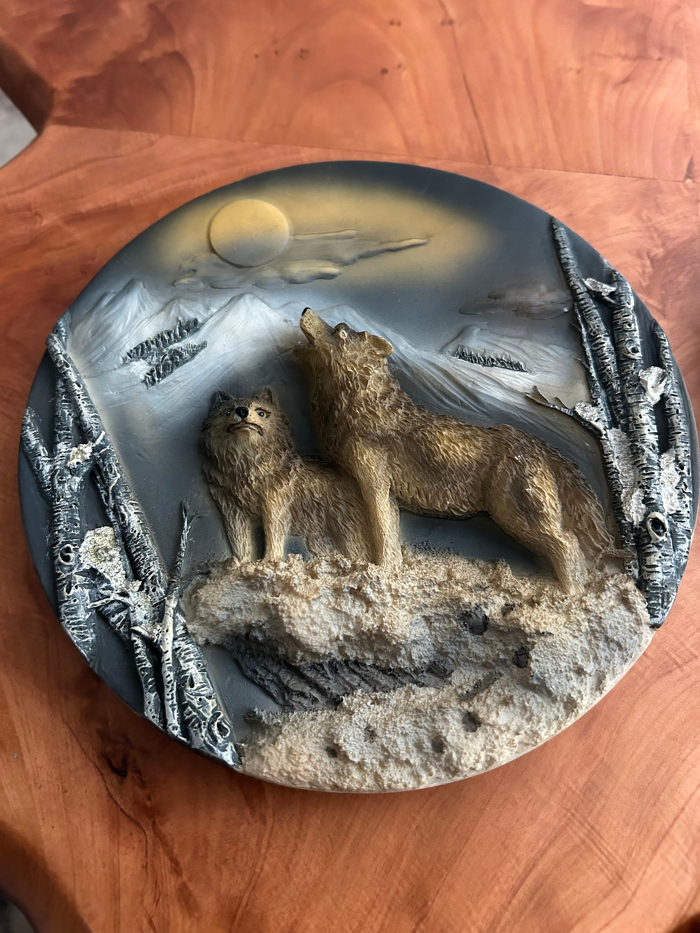 Set of Vintage 3D Nature Decor Plates Deer and Wolves - Etsy