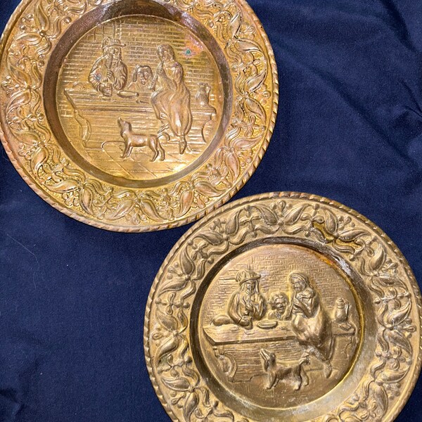 Vintage Brass Plate Set - Etsy