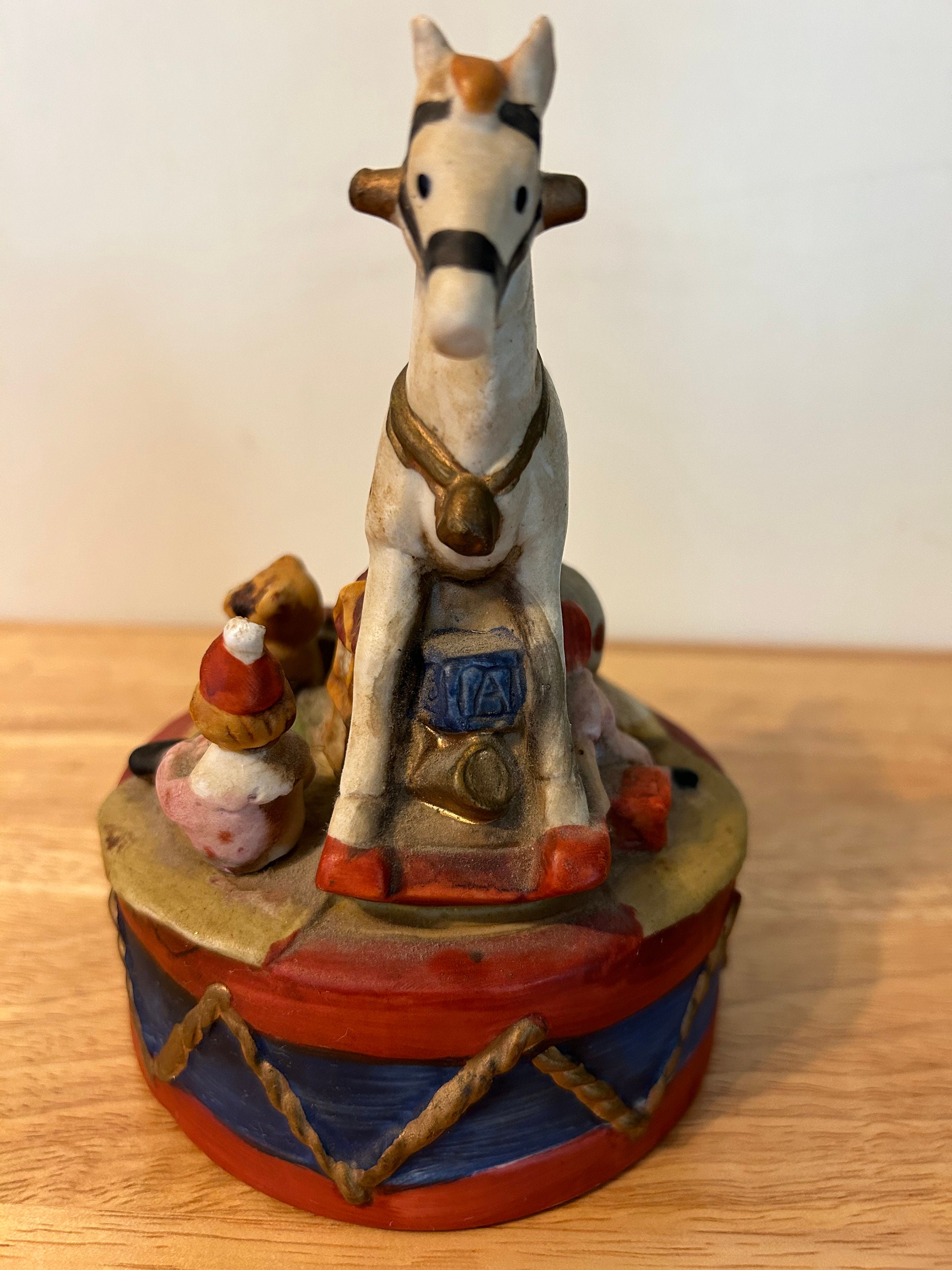 Vintage 1979 Music Box Toyland Song Rocking Horse Toys Teddy Bear Drum ...